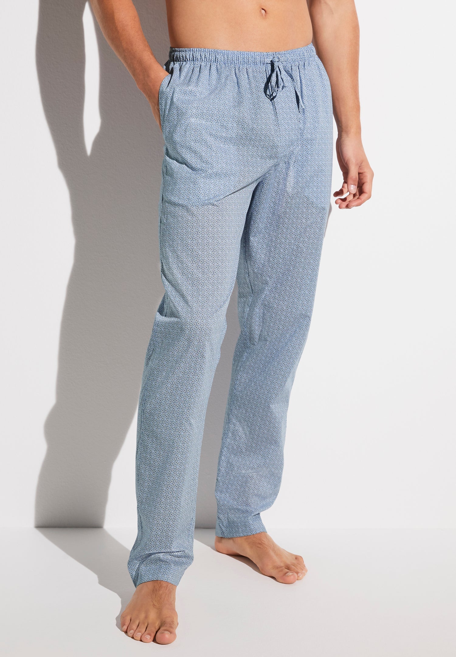 Cotton Voile Print | Hose lang - ditsy-geo light blue - Zimmerli of ...